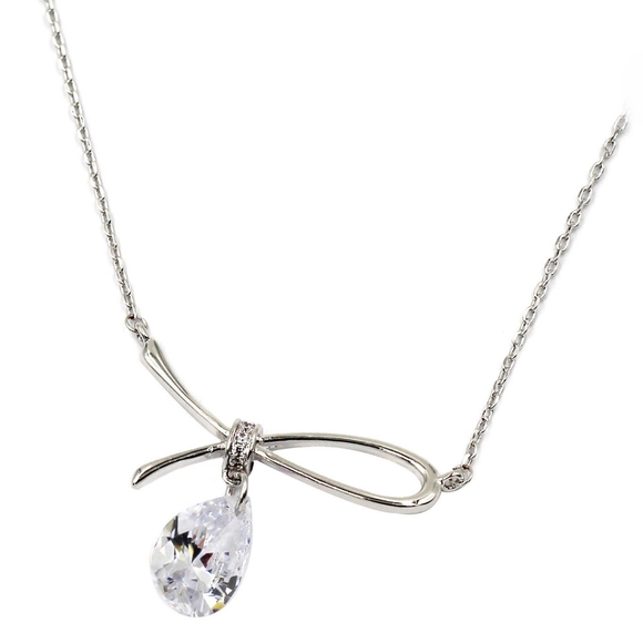 Jewelry | Simple Crystal Pendant Silver Necklace | Poshmark